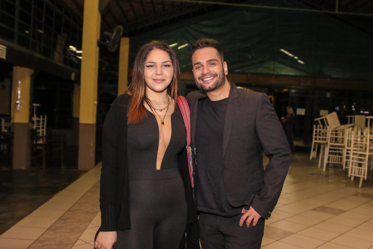 Foto: Filha de Simony, Aysha está renovando o closet após se submeter a ...