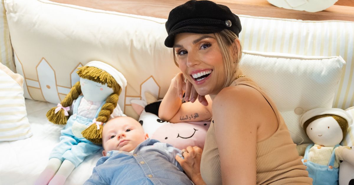 Flavia Viana posa com o filho, Gabriel, 5 meses: 'Quando a gente ...