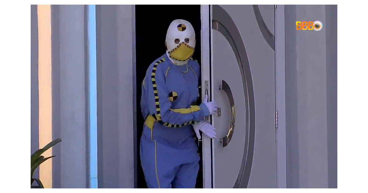 BBB 22: o dummy caminhou pelo jardim da casa, enquanto os brothers ...