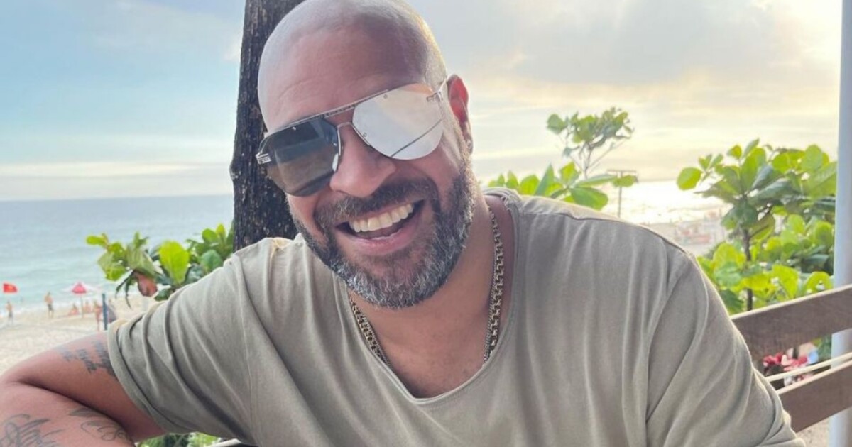 Adriano Imperador teria assinado contrato para integrar programa de ...