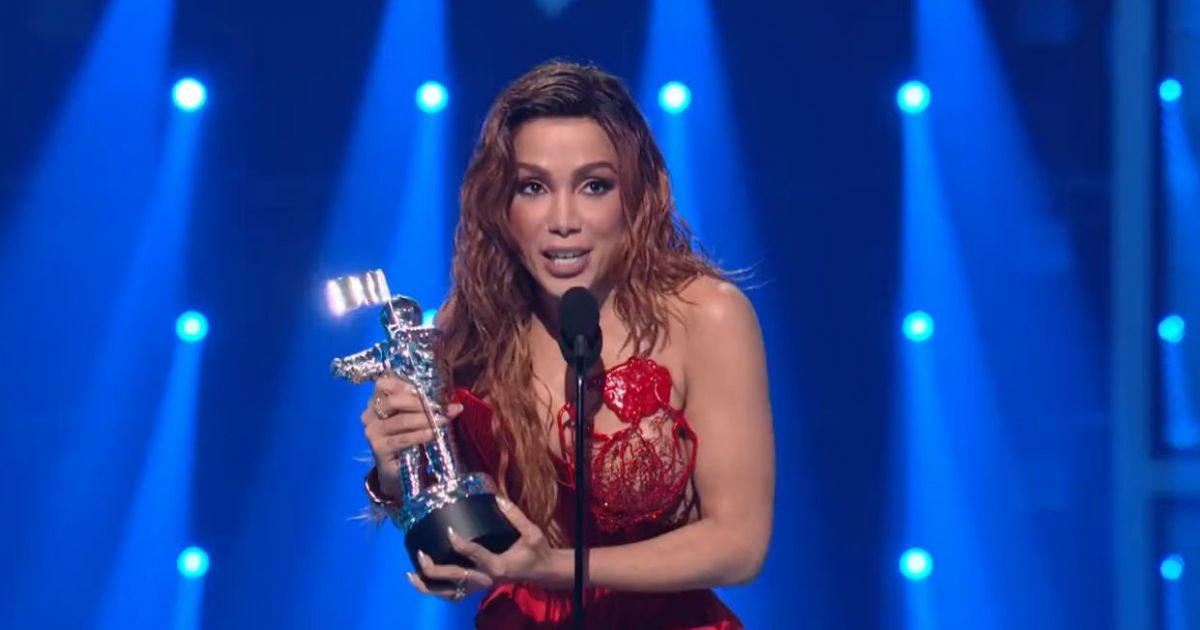 Anitta venceu o VMAs na categoria 'melhor clipe de música latina' com ...