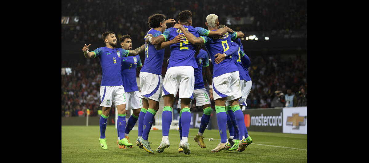 Foto Jogo Teve Algumas Brigas Entre Os Jogadores Do Brasil E Da
