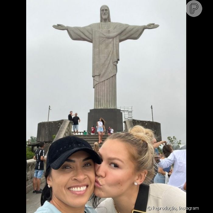 Marta Silva compartilhou uma série de registros de passeios com a ...