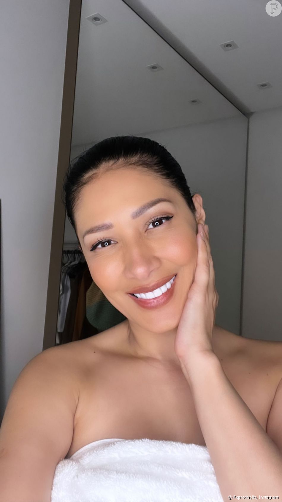 Simaria surge de topless em foto sexy e divide internautas: fotos ...