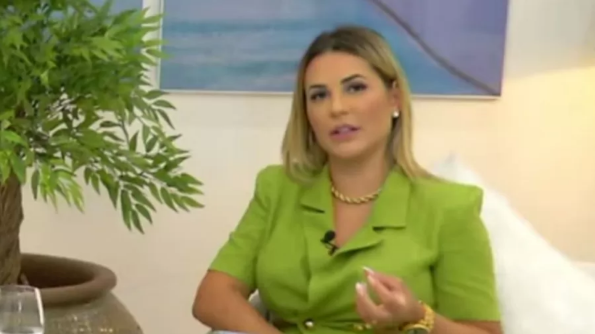 Foto: Foto de Deolane Bezerra no Instagram expõe nova relação da ex-'A ...