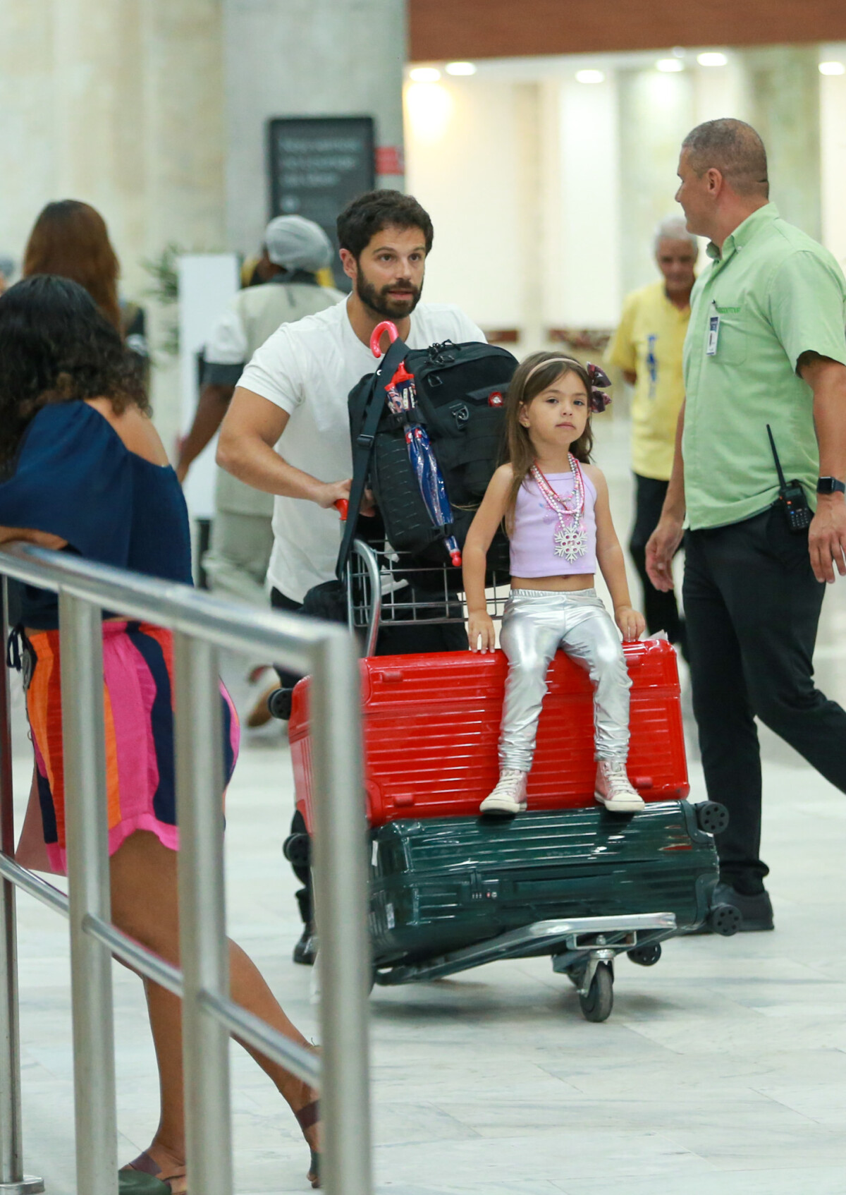 Foto: Filha de Sabrina Sato e Duda Nagle, Zoe estava com lookinho ...