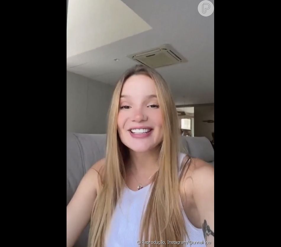 Em 1ª gravidez, 'Menina Fantasma' do SBT brinca com lipo LAD em vídeo ...