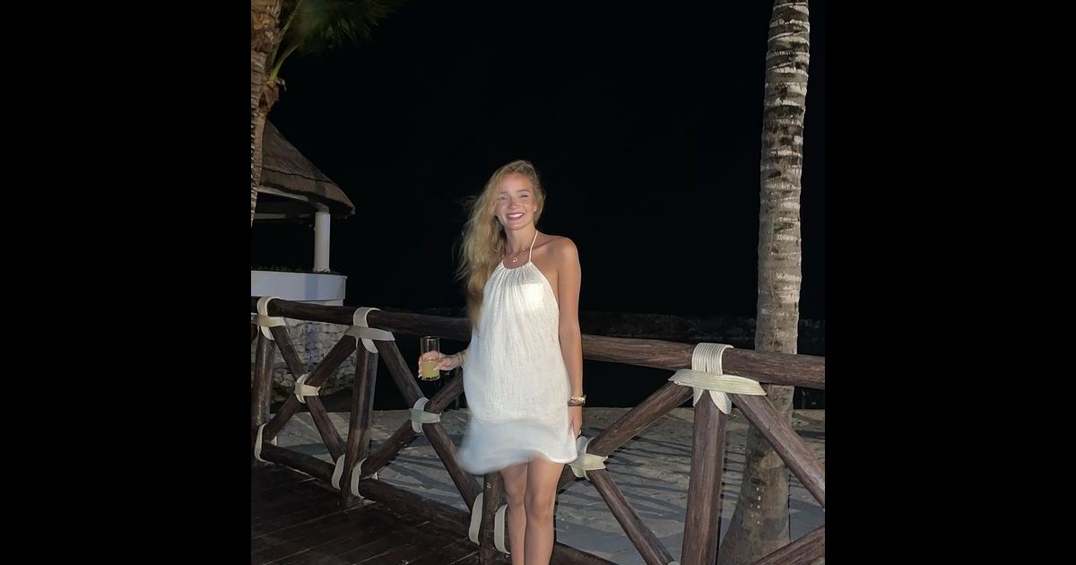 Primeira gravidez de Anna Livya Padilha, a Menina-Fantasma do SBT, foi ...