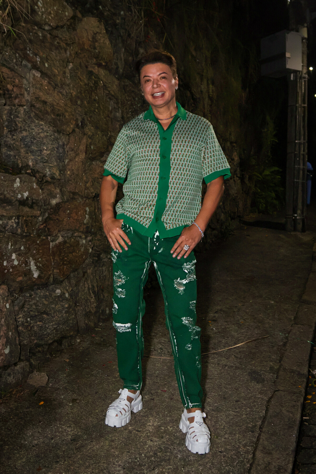 Foto: David Brazil apostou no verde em seu look - Purepeople