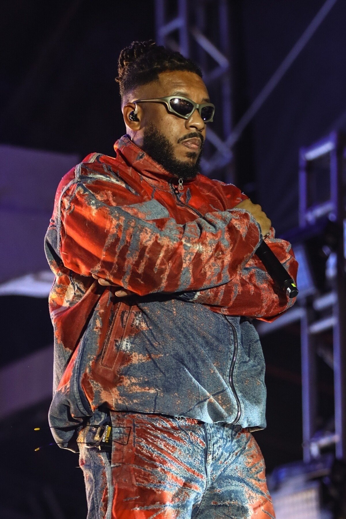 Foto: Novo namorado de Bella Campos, o rapper BK' foi batizado Abebe ...