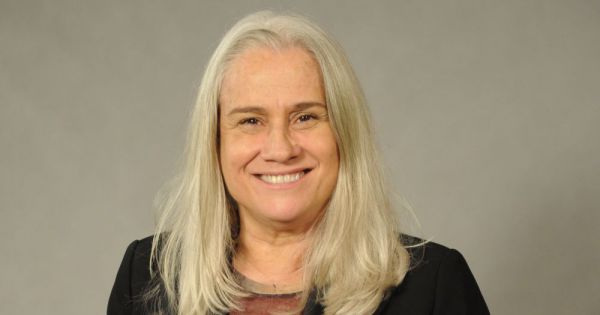 Vera Holtz - Alchetron, The Free Social Encyclopedia