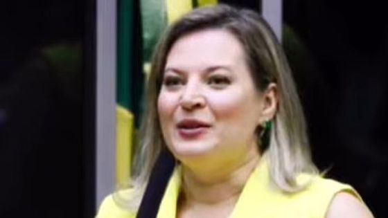 Fotos de Joice Hasselmann