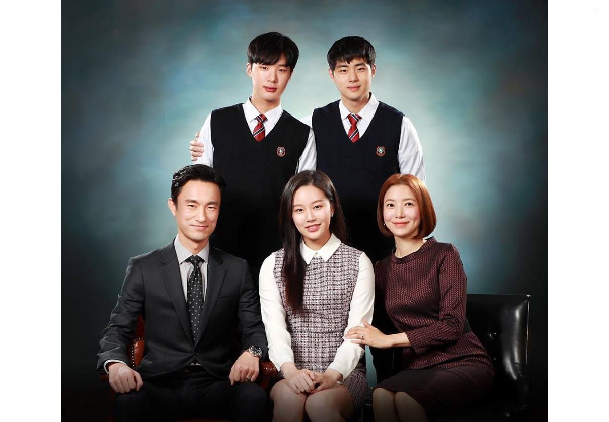 Foto: Elenco de 'Sky Castle' tem Yum Jung-ah, Lee Tae-ran, Jeong Jun-ho, Yoon Se-ah, Oh Na-ra e ...