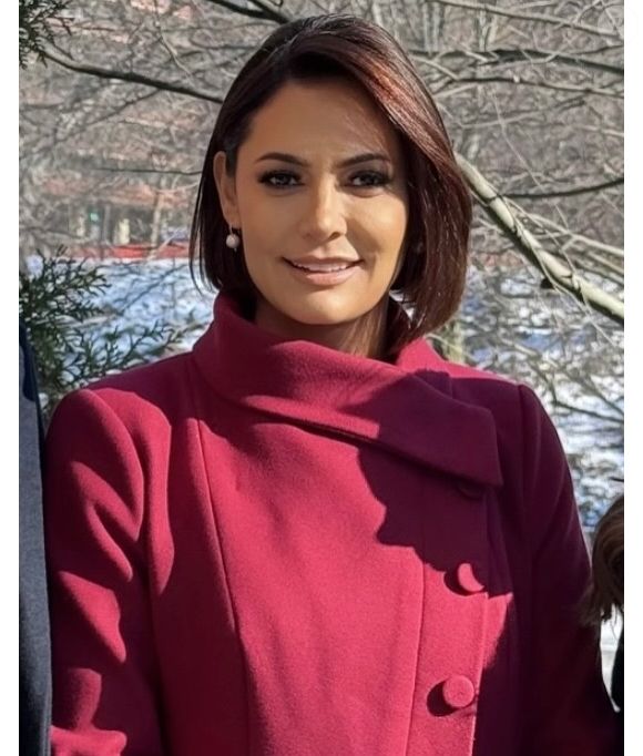 Foto: Michelle Bolsonaro chamou a atenção do público nesta segunda ...