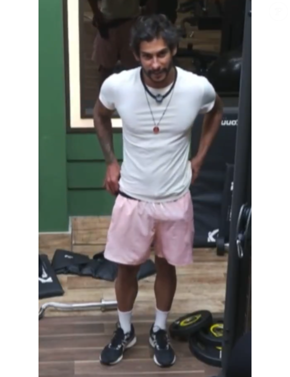 No auge da adolescência tardia? 'A Fazenda 17': Shia não controla os ...