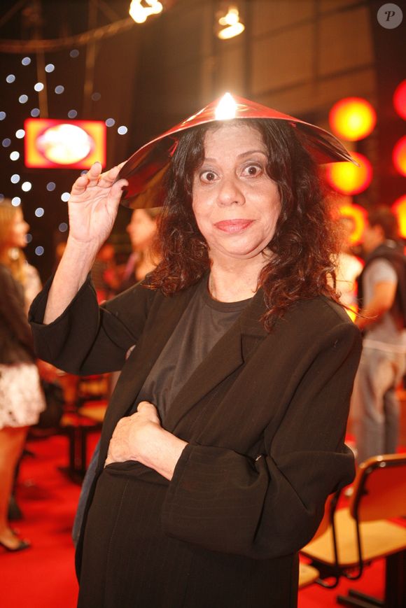 Foto: Maria Gladys superou paralisia infantil e se tornou bailarina na TV - Purepeople