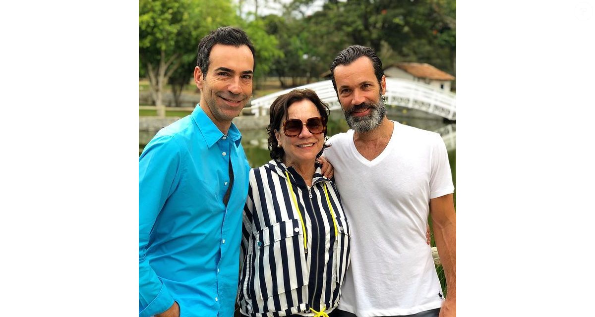Foto: Edna, mãe de César Tralli, morreu em um acidente de avião ...