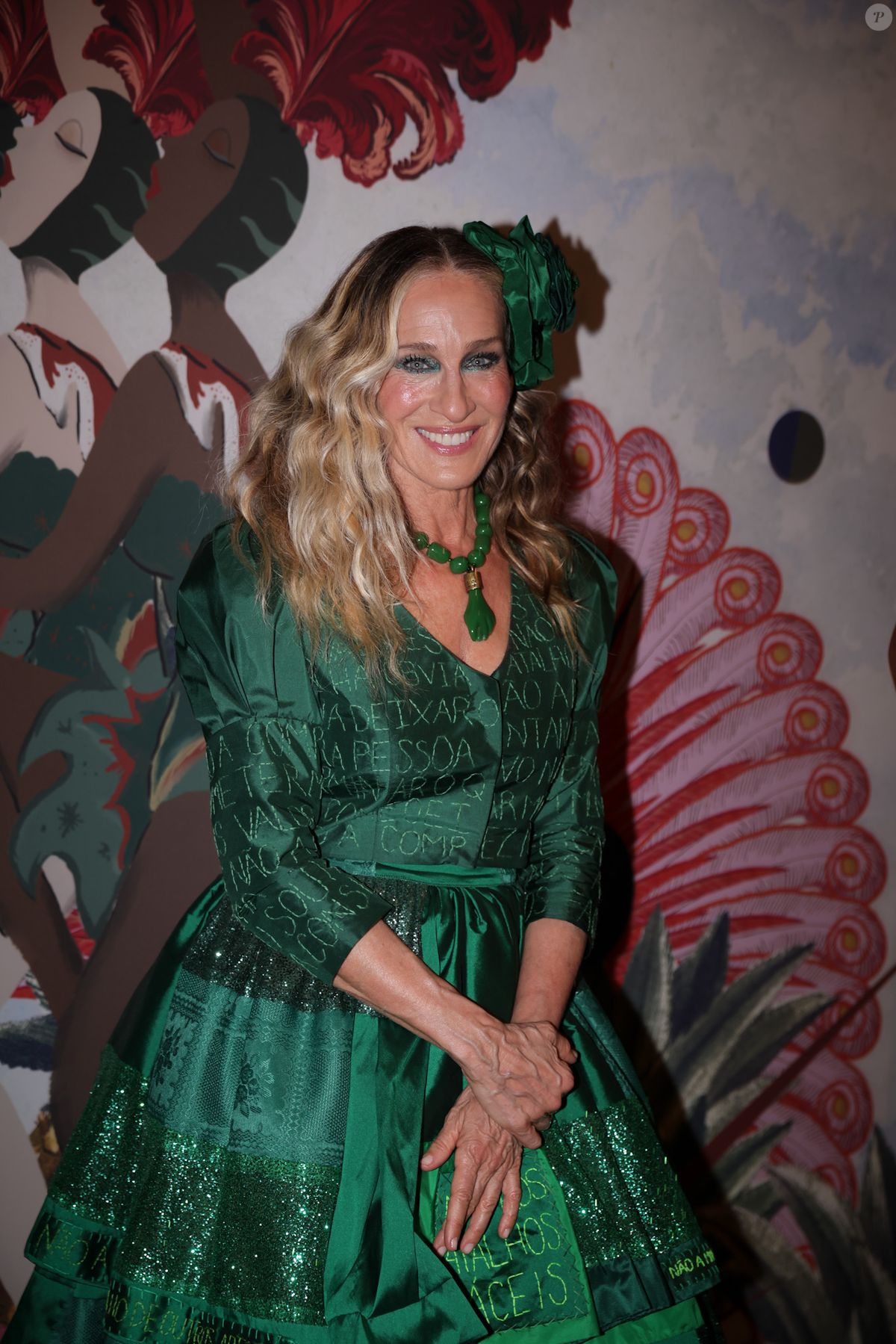 Foto: Sarah Jessica Parker no Baile da Arara 2026! Atriz roubou a cena ...