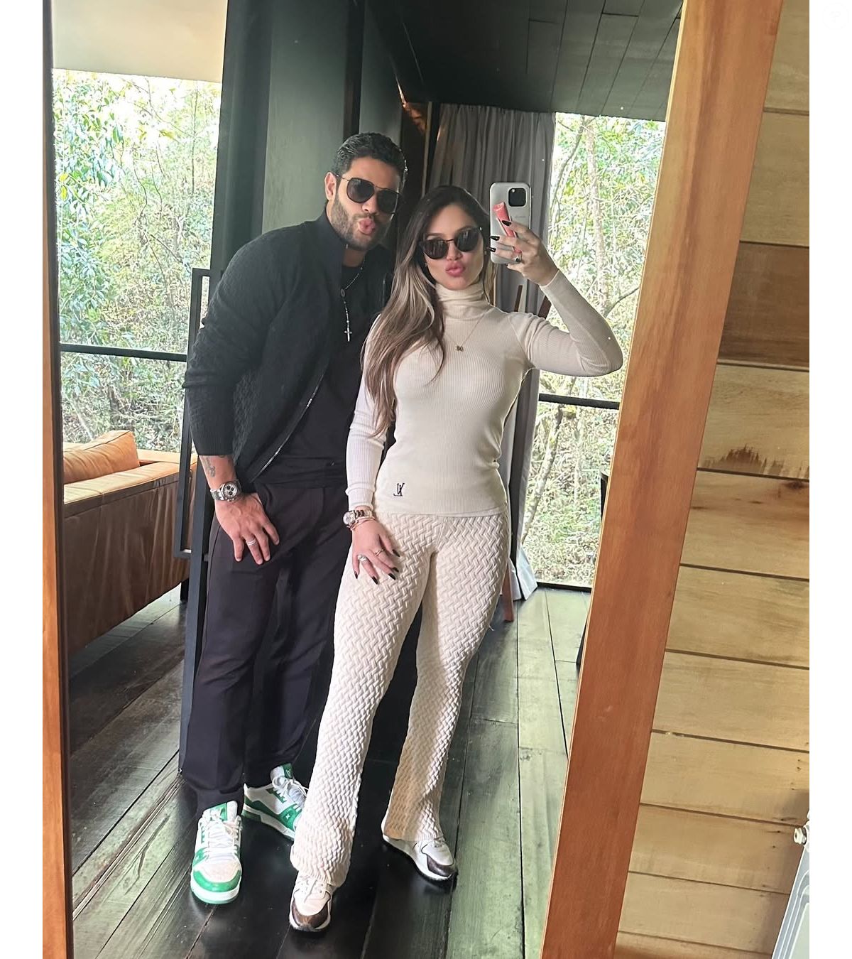 Foto: Hulk e Camila Ângelo vão comemorar casamento com três dias de ...