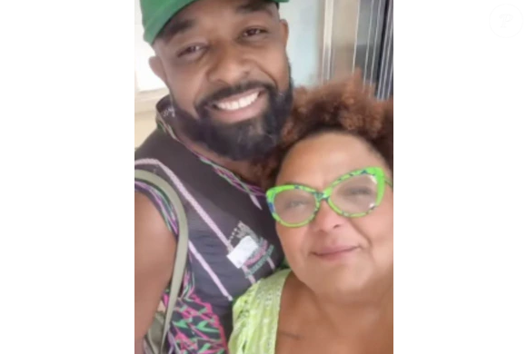 Foto: Flora Cruz assumiu uma relação com André Ceatano em fevereiro ...