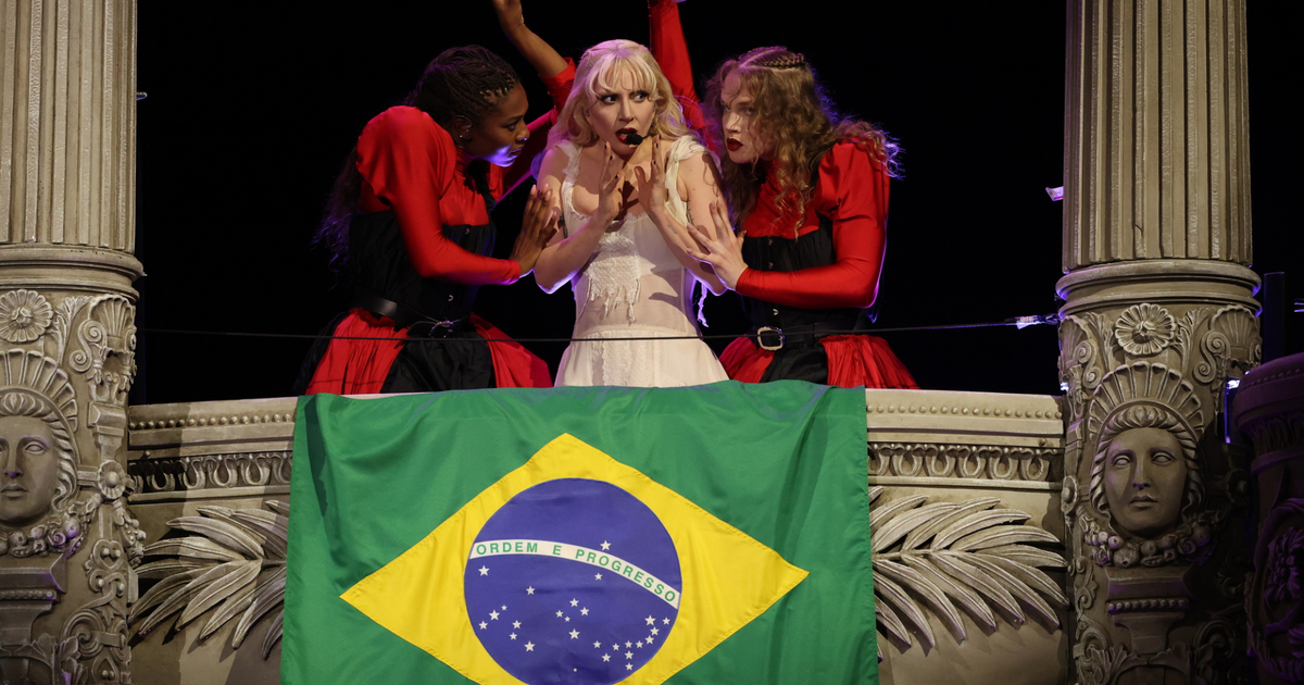 1 ano do show de Lady Gaga em Copacabana: cantora deu 'piti' com foto ...