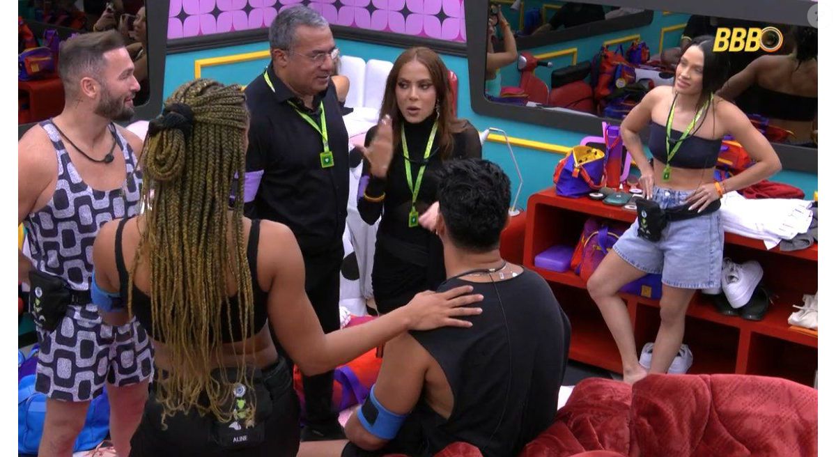 Foto: Anitta engana brothers e finge ser participante do 'BBB 25 ...