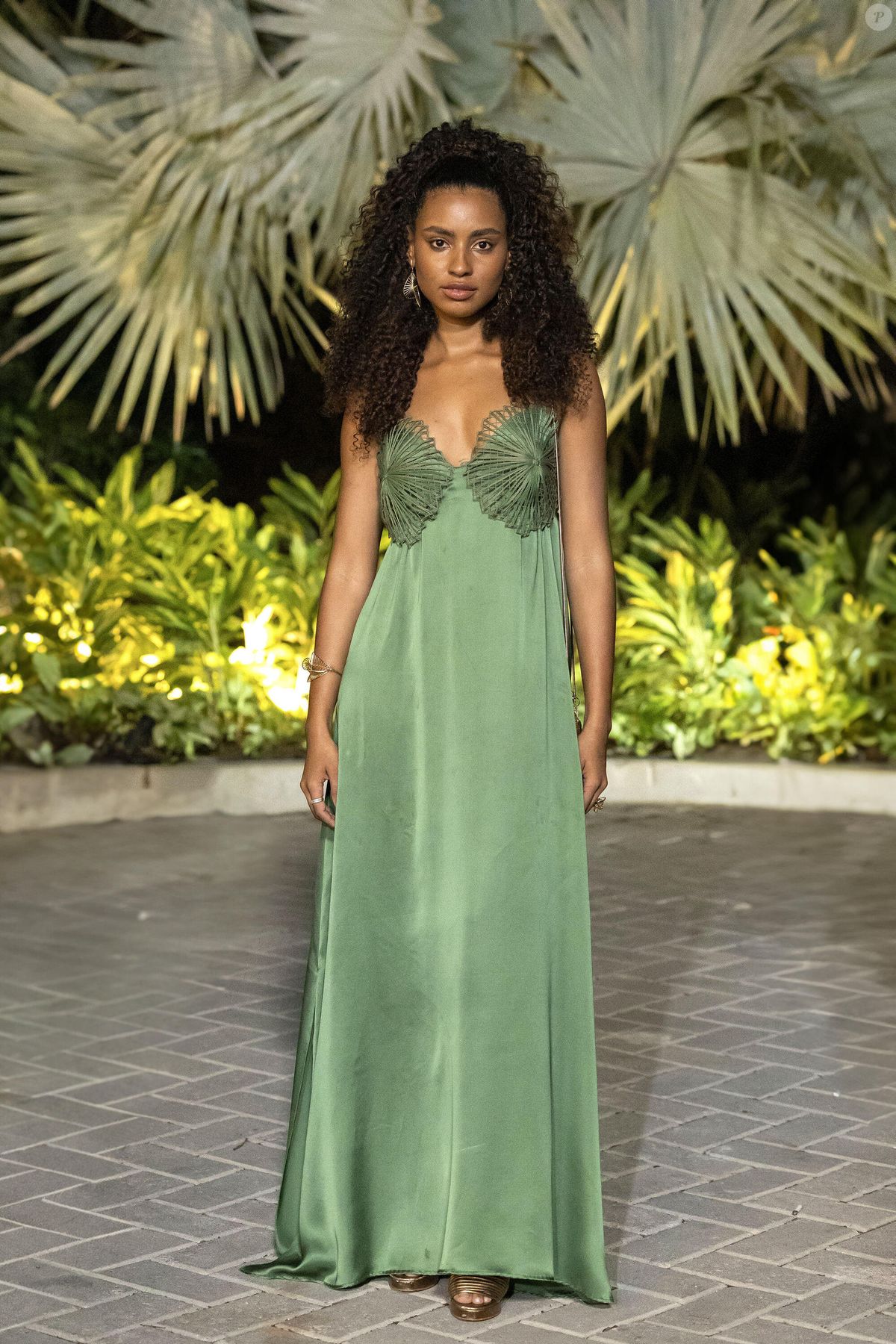 Foto: Os vestidos mais soltinhos fazem parte do visual de Viola na ...