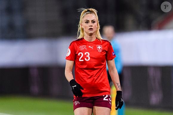 Antes e depois de Alisha Lehmann: jogadora de futebol mais seguida do ...