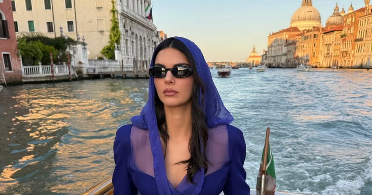 Sempre que uso este perfume, alguém me diz que estou cheirosa. É ...