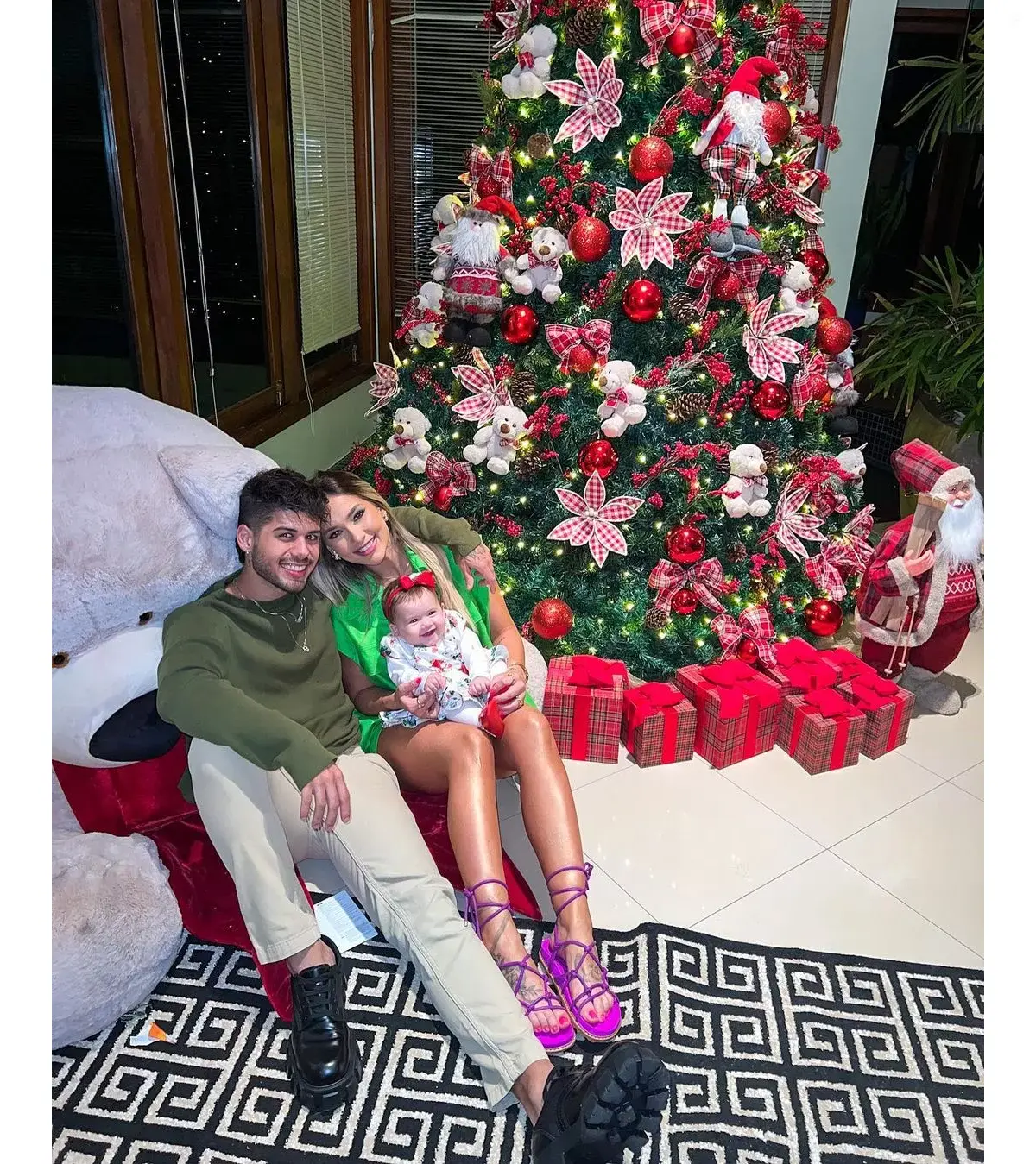 Foto: Em 2021, Virgínia Fonseca passou o Natal de verde e três meses ...