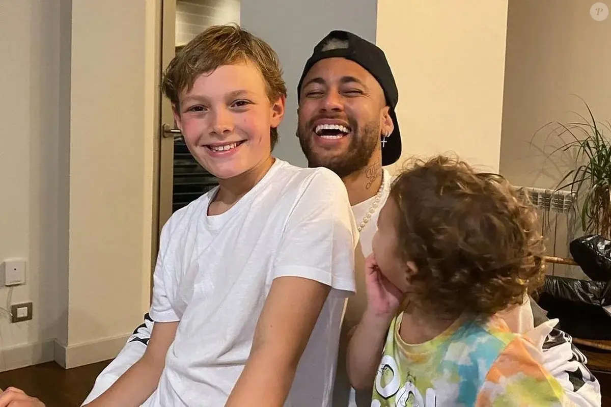 Foto: Filho mais velho de Neymar, Davi Lucca completa 14 anos em agosto ...