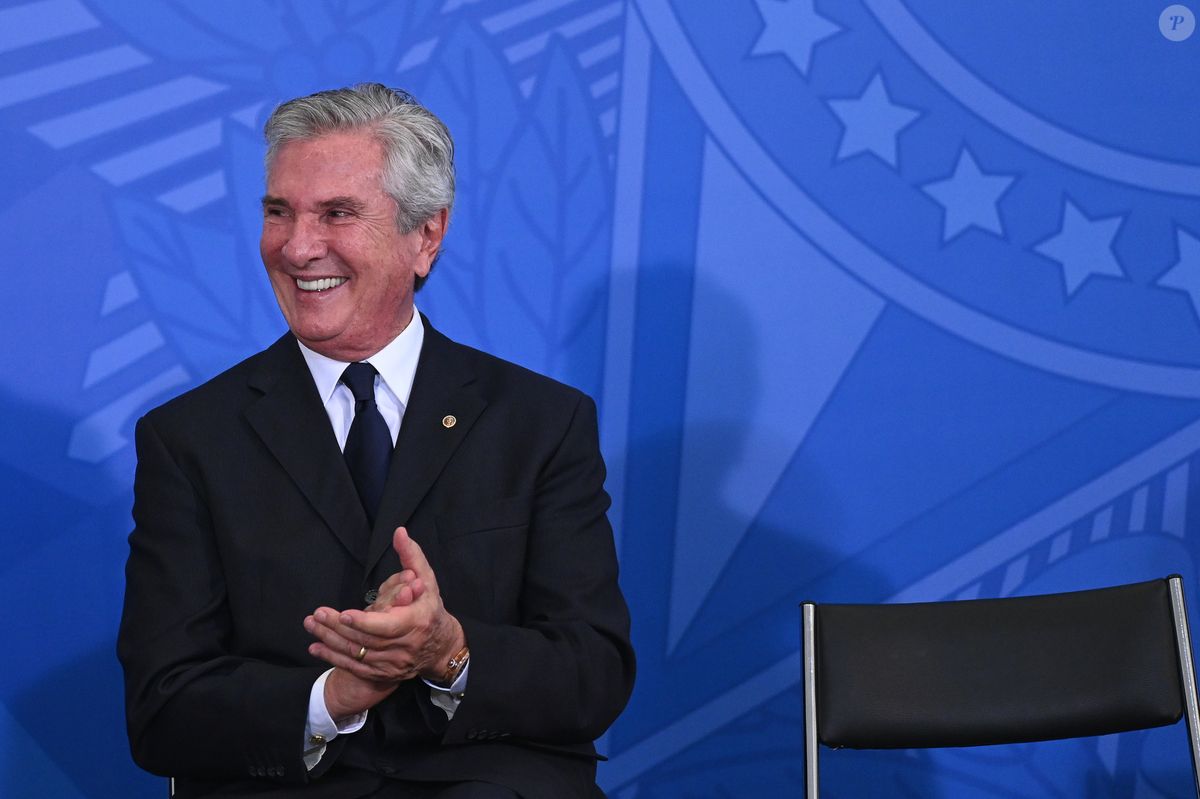 Foto: O ex-presidente Fernando Collor de Mello foi preso na última ...