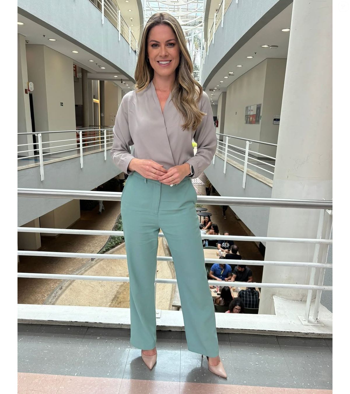 Foto: A jornalista Jacqueline Brazil vive um relacionamento com o ...