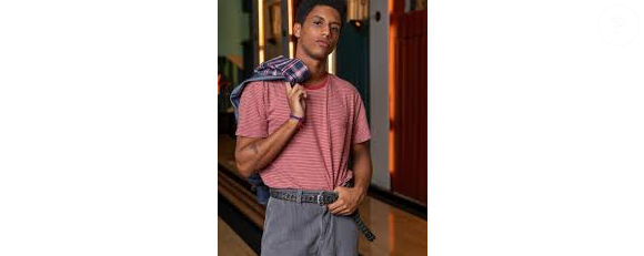 Bem-vinda Verônica Queen! Em 'Garota do Momento', pai de Carlito assume ...