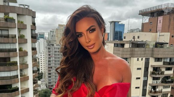 Carnaval 2025 SEM namoro! Bruna Marquezine, Anitta, Ana Castela e mais 7 famosos que vão passar ...