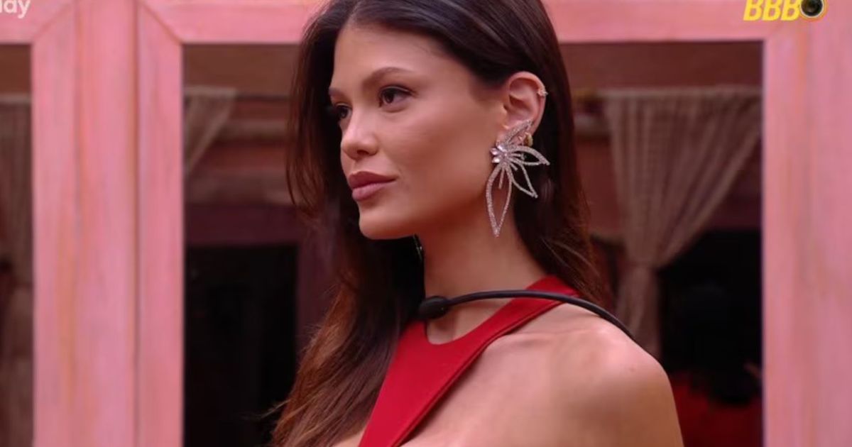 Será que ela leva o prêmio? Vitória Strada supera 3 MILHÕES de ...