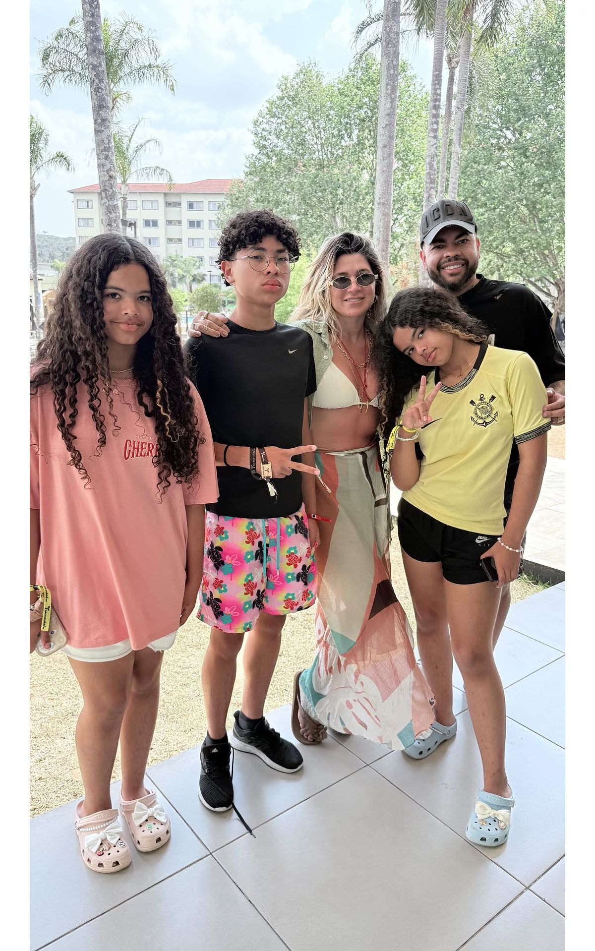 Foto: Danielle Souza e Dentinho são pais de três filhos: Bruno Lucas e ...