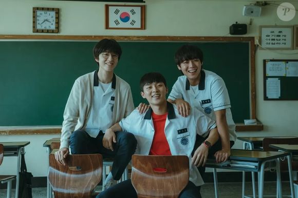 Foto: Seu grupo de amigos é o expansivo Ahn Sun-ho (Choi Hyun-wook) e o ...