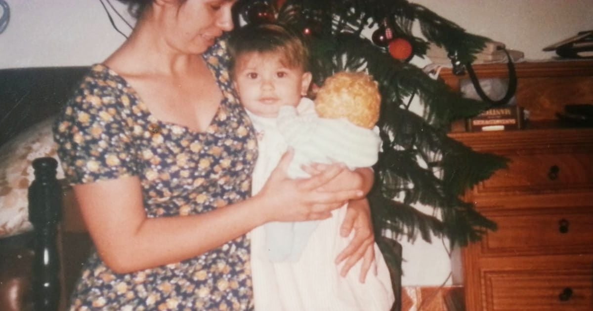 Minha mãe usava esse perfume masculino de O Boticário, amadeirado e ...